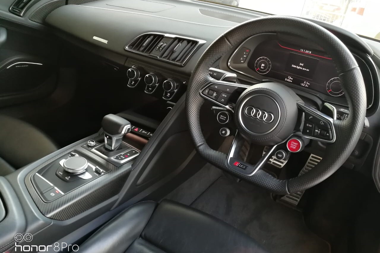 Audi R8 Interior India | Cabinets Matttroy
