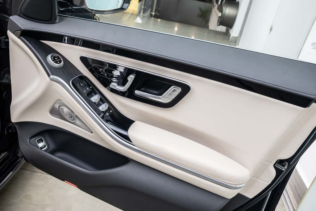 Mercedes Benz S350d - Big Boy Toyz