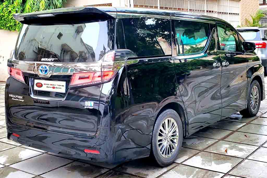 TOYOTA VELLFIRE HYBRID - Big Boy Toyz