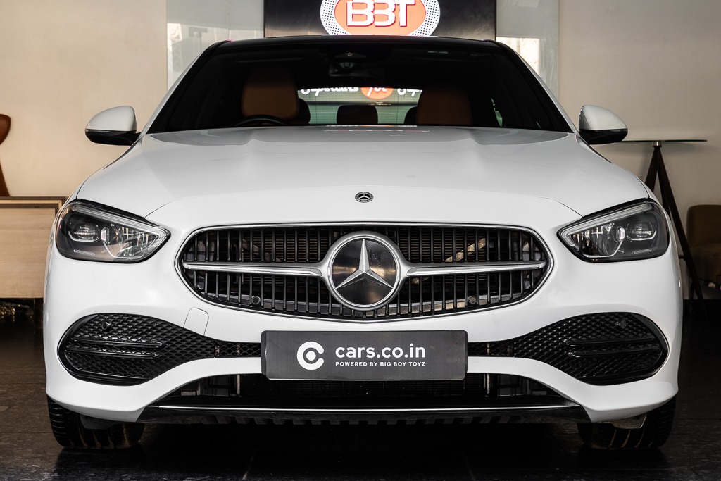 Mercedes Benz C200 Progressive for sale in India, 13900 km Driven