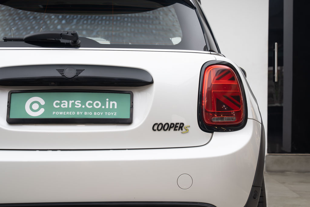 Mini Cooper SE - Big Boy Toyz